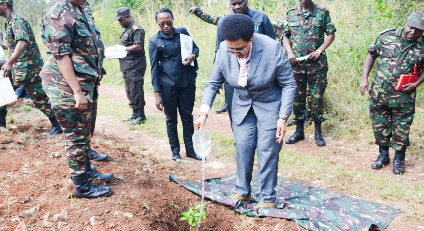 Mwanzo | Wizara ya Ulinzi na Jeshi la Kujenga Taifa