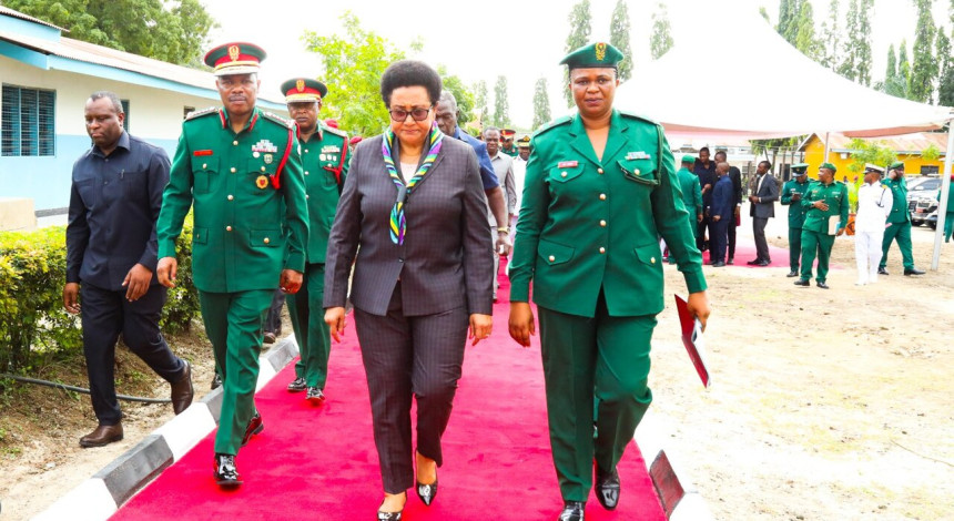 Mwanzo | Wizara ya Ulinzi na Jeshi la Kujenga Taifa